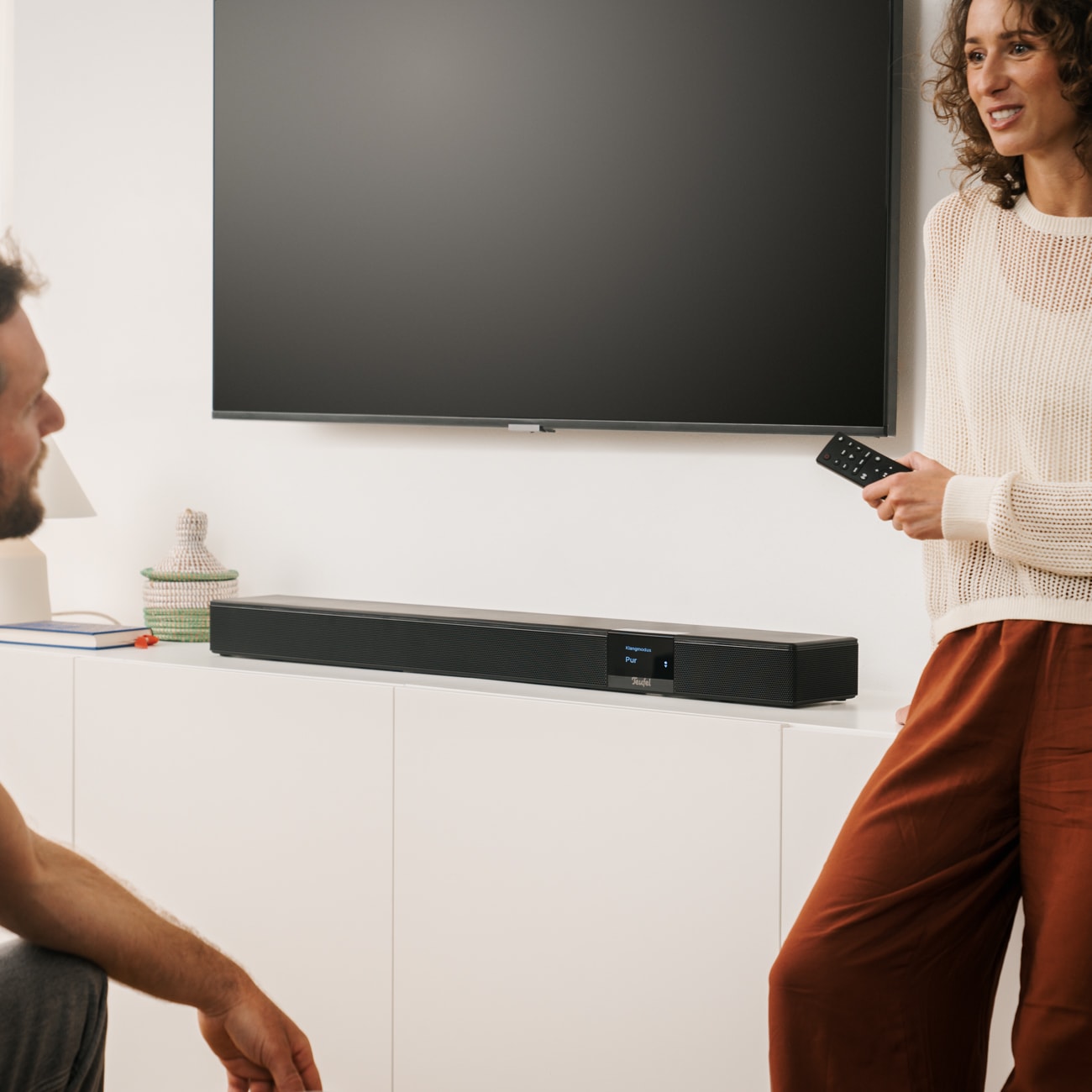 CINEBAR 22 Surround Power Edition voor Dolby Atmos 7.1-Set | Teufel